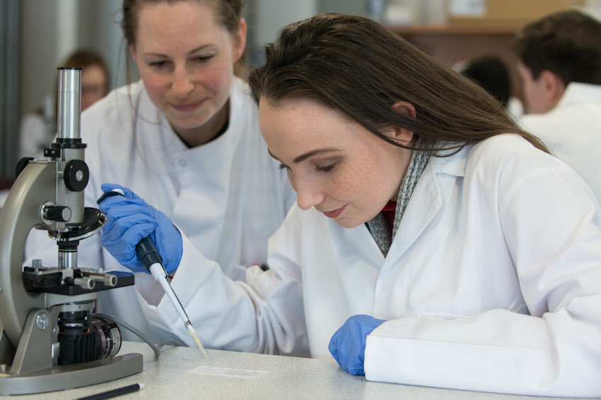 Ulster University inspiring next generation of scientists at stratified ... Ulster University inspiring next generation of scientists at stratified ...
